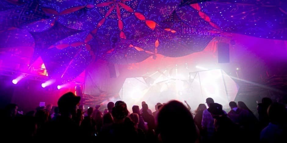 Psychedelic Decorations Party | Shelly Lighting